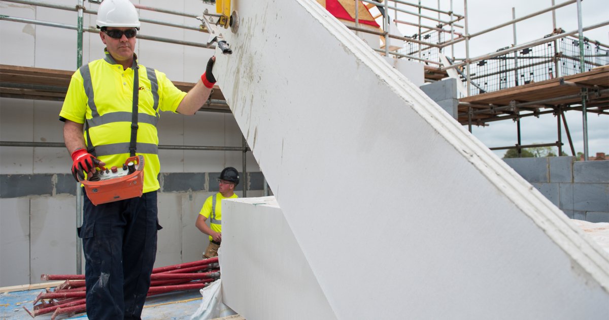 System Build With Celcon Vertical Wall Panels | H+H